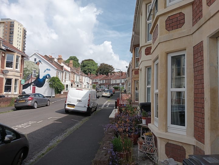 Pretty & Cosy Terraced Home Near City Centre - Bristol