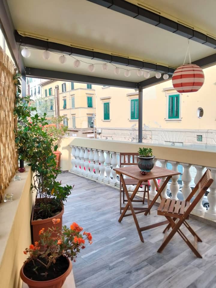 Tra Il Mare E Il Borgo - Livorno
