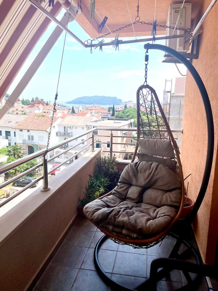 Sea View Exclusive Budva 2 Bedroom & Parking Spot - Budva