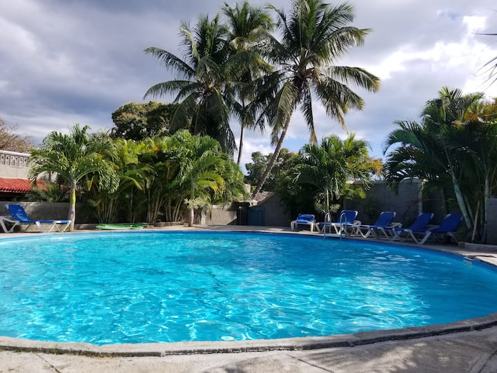 Las Palmas Hostal - Cuba