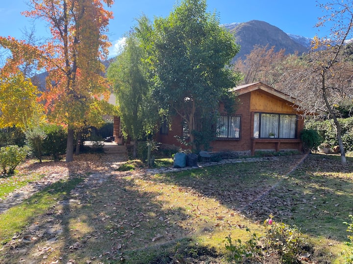 Acogedora Casa En El Melocotón - San José de Maipo