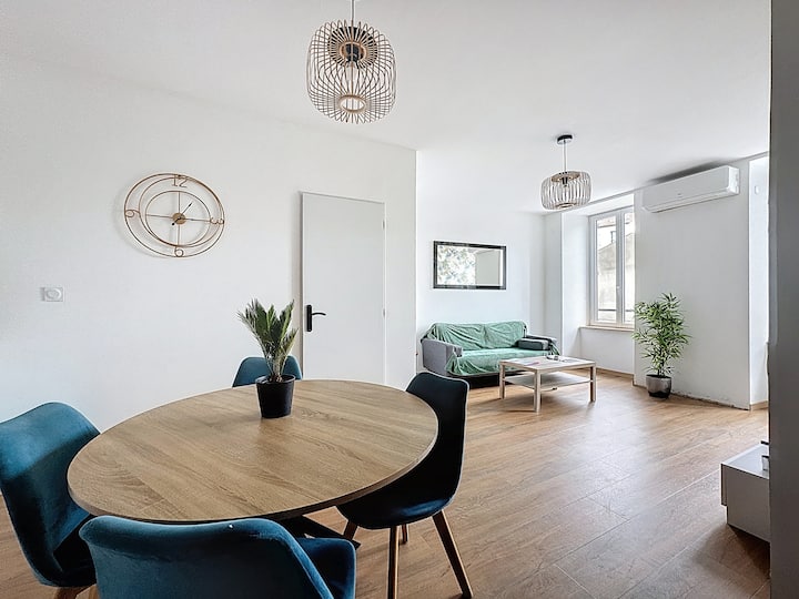 Ensemble Immeuble Climatisé 24 Couchages - Issoire