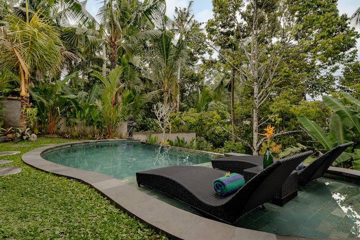 1br Authentic Wooden Villa In Hideaway Of Ubud - Australia