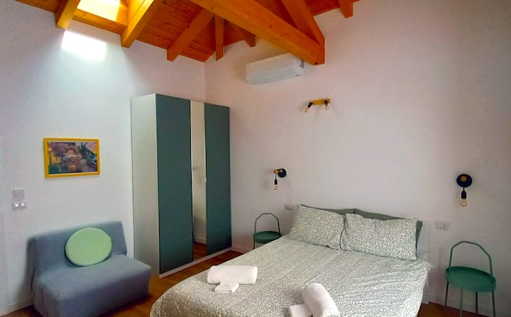 Adda River Tower Room - Lac de Côme