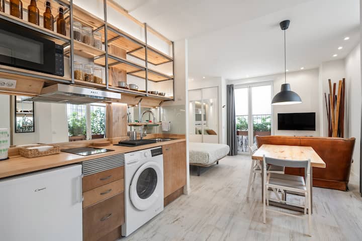 Bonito, Acogedor, Luminoso Estudio A 15 Min De Sol - Madrid