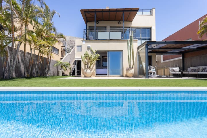 Home2book Ocean View Villa, Private Pool & Garden - Kanarische Inseln