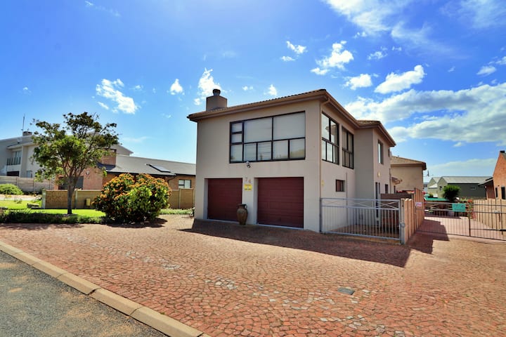 74 Bessie Str - Still Bay