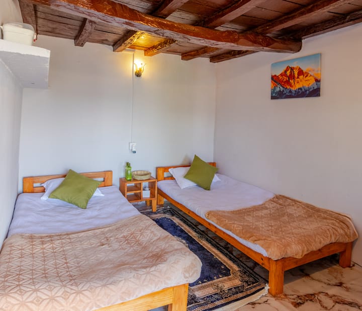 Tapas Stays, Traditional Nepali Home W/ Lake View - Pokhara