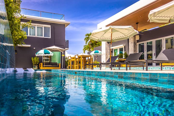 Portofino Resort-style Villa Pool Walk To Beach - Puerto Rico