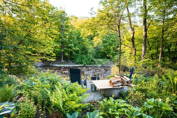 Catskills Creekside Retreat - With Sauna & Gym! - Phoenicia, NY