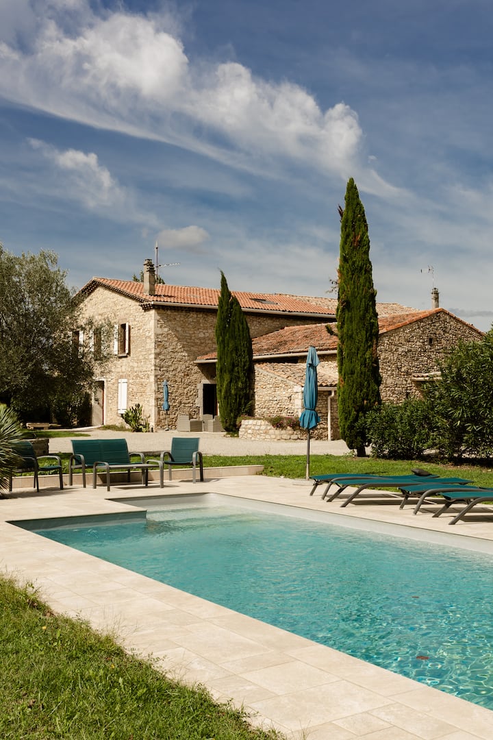 Le Mas Des Deux Soleils • Jacuzzi • Piscine - Loriol-sur-Drôme