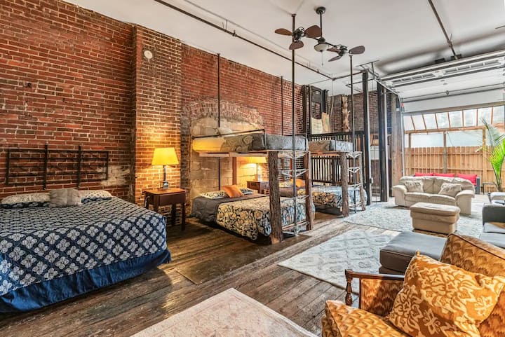 Bohemian Style Suite W/ Patio - St. Louis, MO