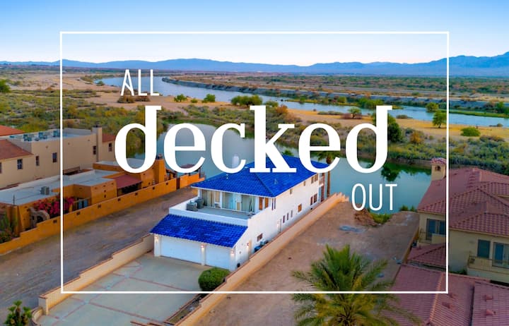 Waterfront | Private Launch | Dock | Sleeps 14 - Laughlin, NV