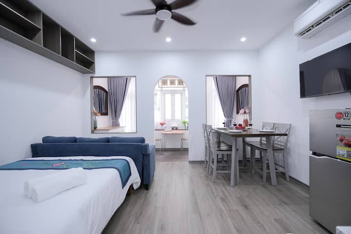 2bedroom-old Quarter-modern Apartment-hanoi Center - Hanói