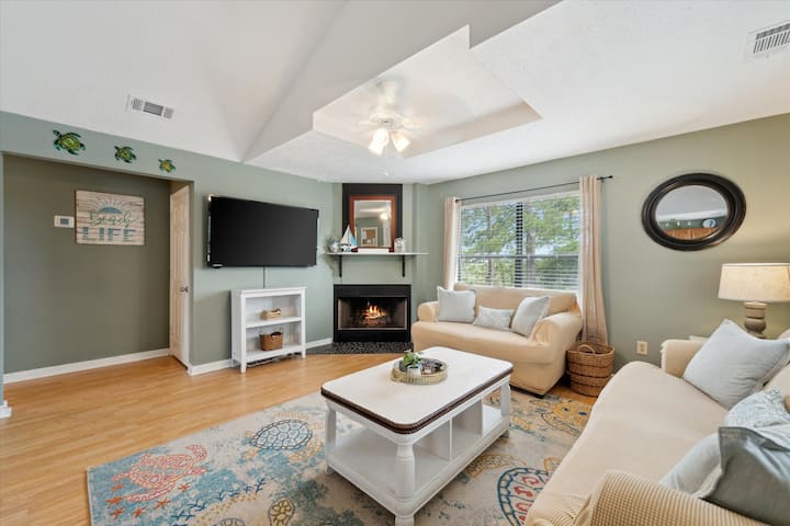 2br/1ba Marshside Getaway W/2 Kings! Walk To Beach - Tybee Island, GA