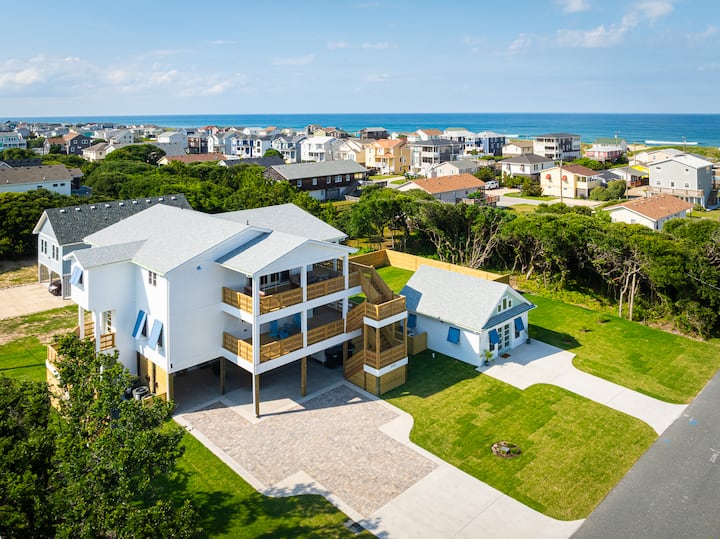 Brand New Luxury Retreat · Salt + Sky - Kitty Hawk, NC