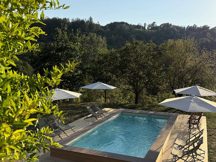 14 Guests Tennis Holiday Home With Private Pool - Ligurien