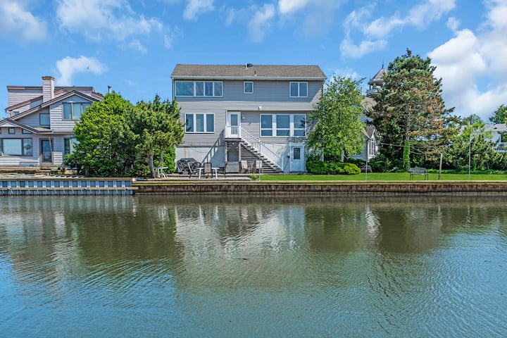 Walk To Beach! 4br Coastal Escape - Point Pleasant - Sea Girt, NJ