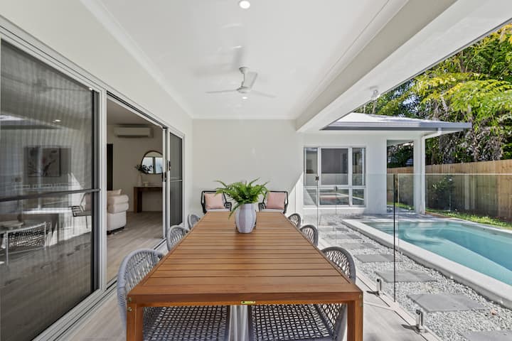 St Crispins Villa 3 With Pool - Port Douglas