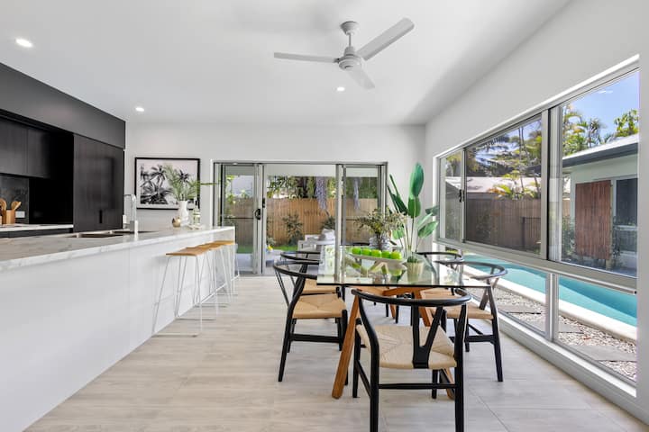 St Crispins Villa 2 With Pool - Port Douglas