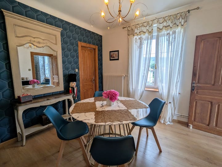 ​Villa à Fraize : Suite Indépendante & Garage Clos - Lac Blanc