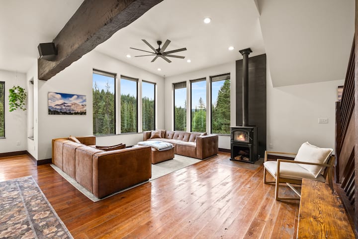 Mountain-modern Luxury Near Lakes And Trails - Whitefish, MT
