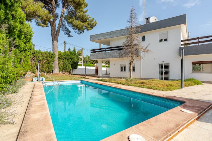 Coliving Valencia, Chambre Jardin Et Piscine Views - Montserrat, Valencia