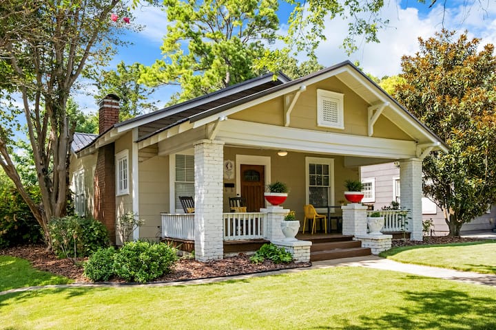 Charming Bungalow | Uab-15 Mins, Avondale-8 Mins - Birmingham, AL