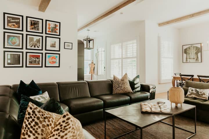 Abbey Rd Retreat | Carlton Landing, Ok - Carlton Landing