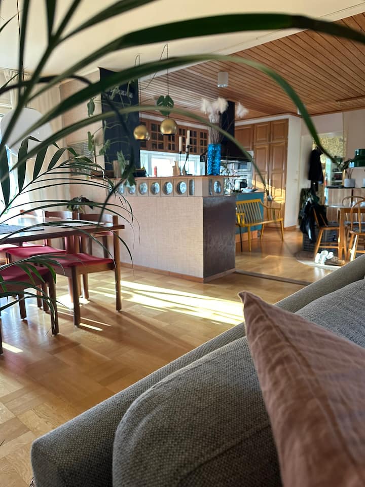 Charmig 60-talsvilla Med Pool - Kalmar