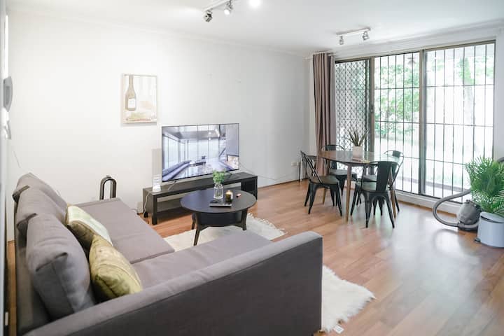 2br Cozy Apt With Yard Near Cbd &Train &Shopping - Surry Hills