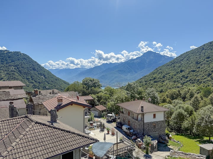 Casa Romeo – Dimora Di Charme Nel Borgo Di Livo - Colico