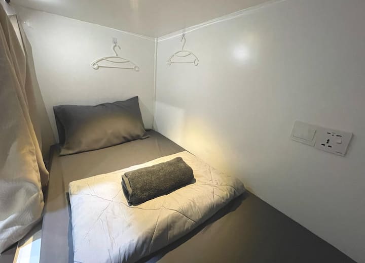 Kek Lok Si Backpacker Campbase 极乐寺背包客基地 - Penang