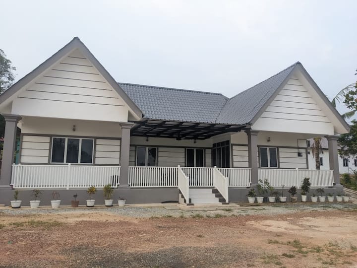 The White Villa - Pendang