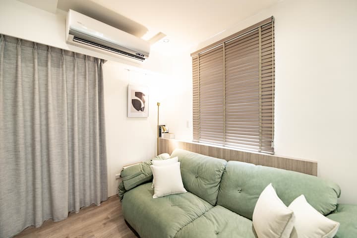 *New*6 Mins To Xinyi Anhe Sta|balcony|sunlight|dn7 - Taipeh