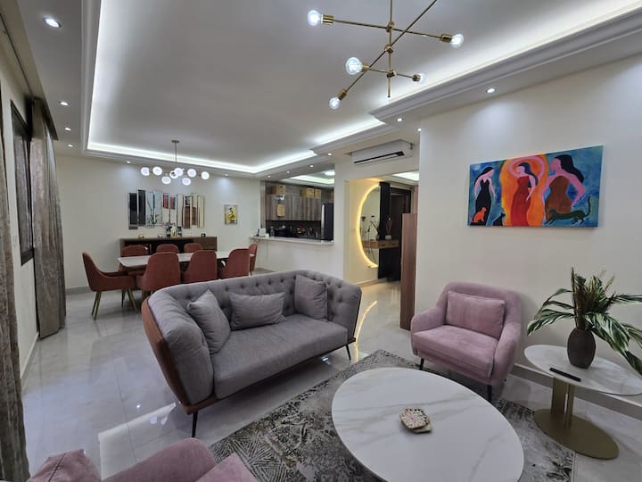 Chic 2br Apartment In Achrafieh, Beirut - Lebanon