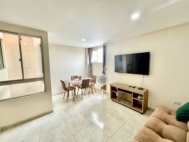 Moderna Casa En Excelente Ubicación - Soledad