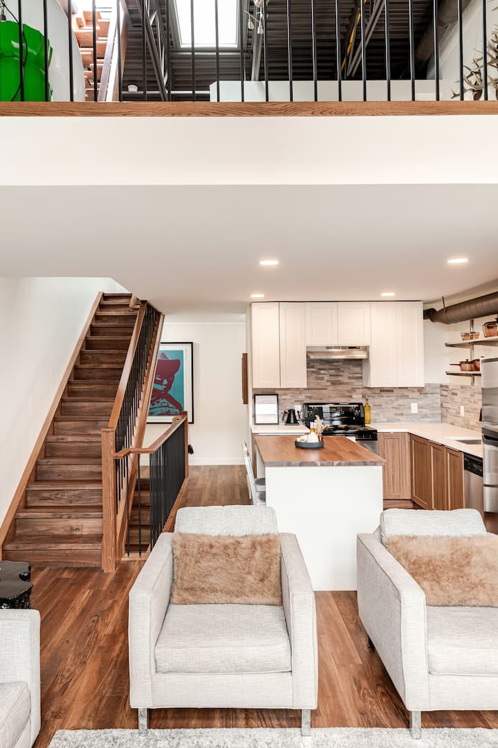East End Loft - Calgary