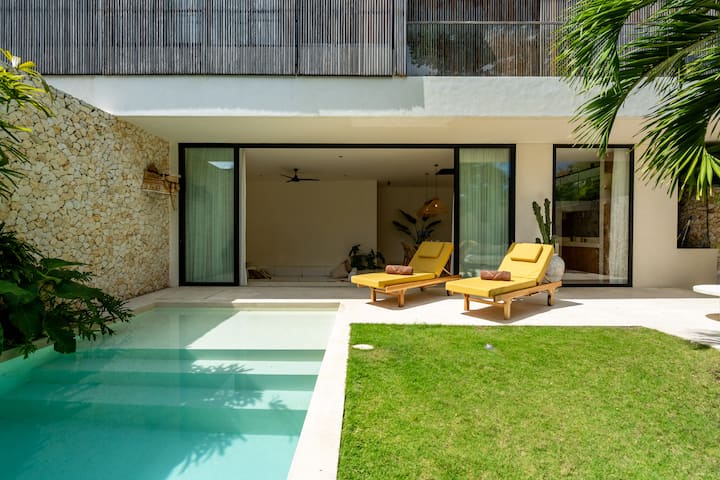 2 Bedroom Villa With Spacious Garden And Pool - Indonesia