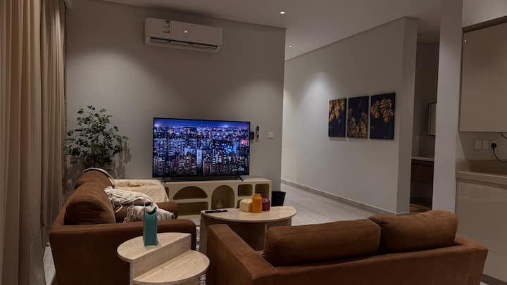 شقة فاخرة داخل مجمع سكني مغلق - Riyadh