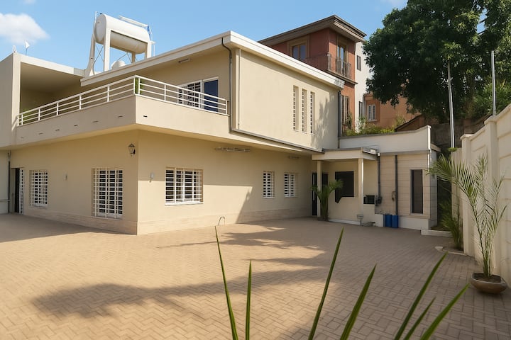 2br/2ba Flat Nr Queen’s Palace | Supermarket Wifi - Antananarivo