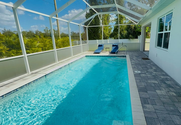 Brand New! 3bed 2 Bath W/heated Saltwater Pool - North Port, FL