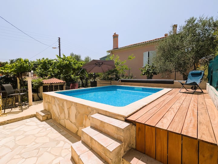 Villa Refait à Neuf Avec Piscine - Toulon