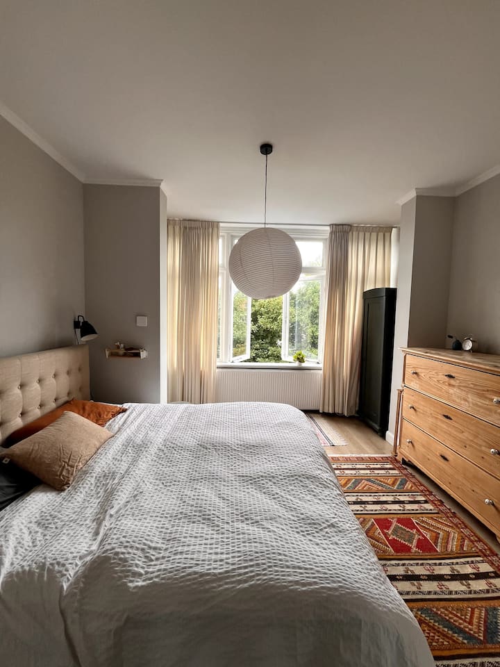 Writer's Apartment In Amsterdam Oost - Ámsterdam