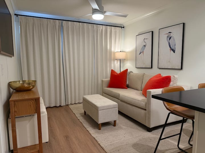 Gameday Getaway | Walk To Campus + Stadium - Auburn, AL