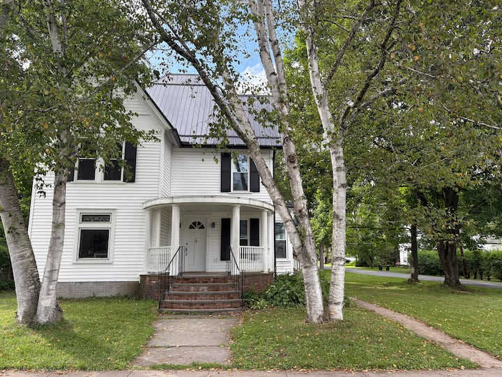 Otego House Apartment - Elegant Tradition - Oneonta, NY