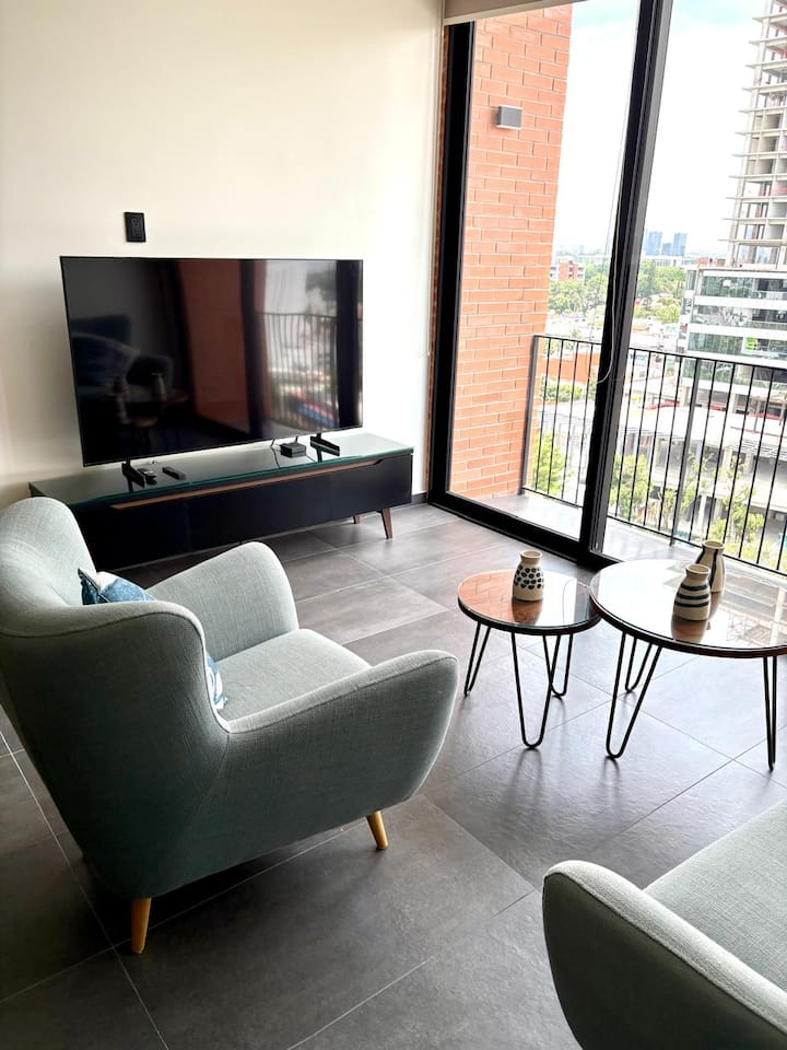 Lujo/comodidad A Pasos Del Consulado/ La Minerva - Guadalajara