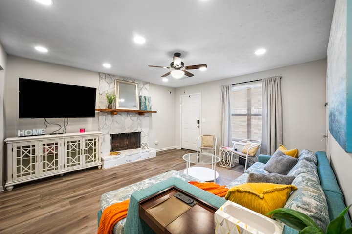 3br Family Home | Peaceful Stay Near Marietta Sq - Marietta, GA