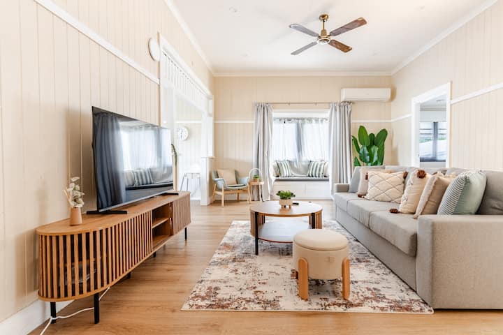 5br House | 3 Free Parking | Near Brisbane City - Brisbane