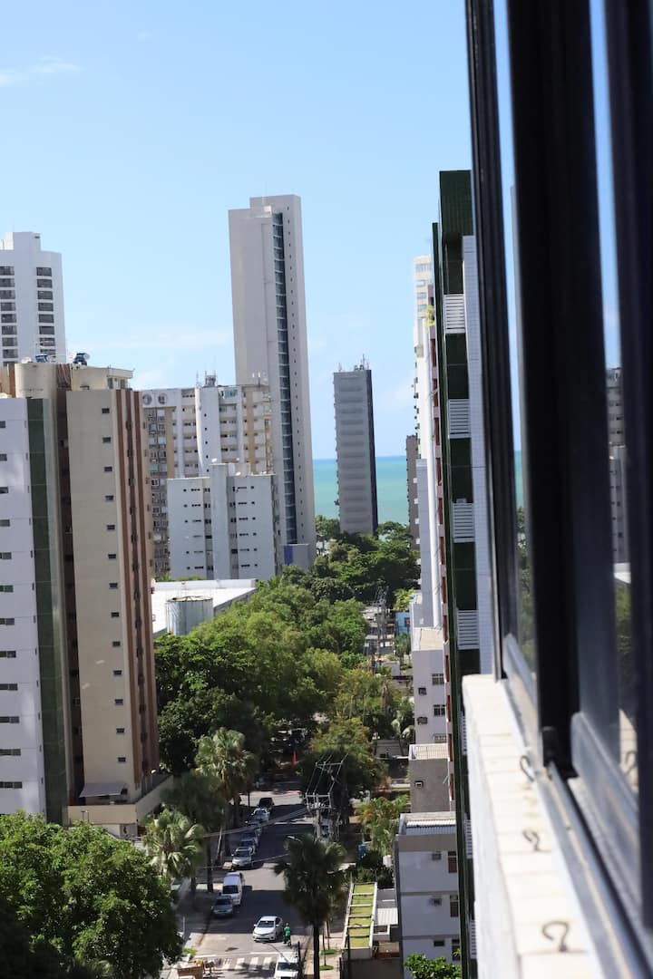 Golden Land / Praia De Boa Viagem - Recife